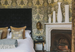 Book A Stay Hampton Manor Hotel & Grace & Savour
